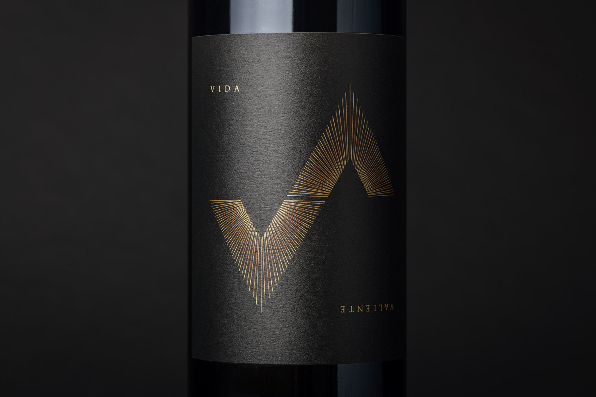 Custom Vida Wine Packaging rigid box